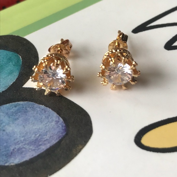Jewelry | Stunning Elegant Crystal Rhinestone Crown Studs | Poshmark